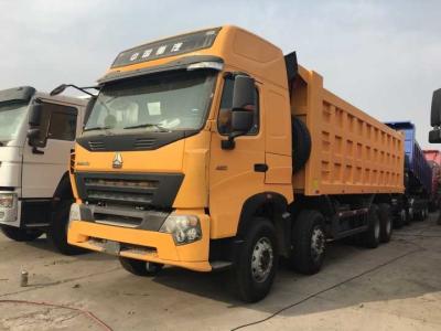 China de Stortplaatsvrachtwagen van 8X4 371HP Howo A7 met de Gele Kleur van Hoge Prestatiesmotoren Te koop
