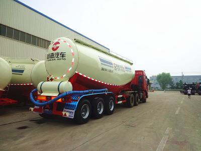 Cina Cemento materiale Bulker degli assi dell'autocisterna 3 di trasporto della polvere con volume 60CBM in vendita