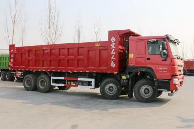 中国 赤い色のSinotruck Howo 8x4の12車輪のダンプ トラック容量40ton 販売のため