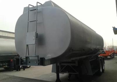 Cina Autoarticolati del serbatoio dell'olio da 28 tonnellate piccoli con 3 appartamenti e tubi in vendita