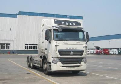 China SINOTRUK het Rechtse Eerste Drijven 4 x 2 van HOWO - de Aanhangwagenvrachtwagen die van de verhuizerstractor Hoofd371hp, 420HP slepen Te koop
