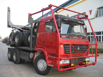 Cina Camion di legno del ceppo di trasporto di Sinotruk Howo con il rimorchio, 40-60t di carico in vendita