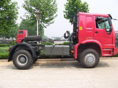 中国 Sinotruk Howo 4x2のトラクターの索引車のトラック266 - 420hp Q235材料 販売のため