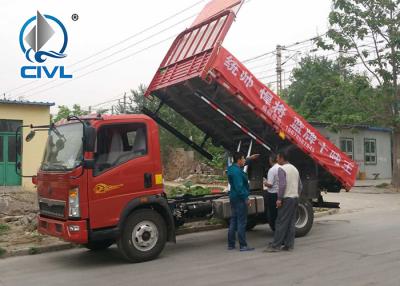Cina Ribaltatore di bassa potenza di Sinotruk Howo 4x2/camion leggero diesel ZZ1047C2813C145 del carico in vendita