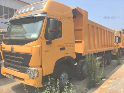 中国 Sinotruck鉱山のダンプ トラック重いダンプ トラックを運ぶための6 x 4 Londingのダンプカー トラック70Ton 販売のため