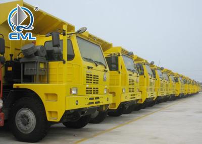 Cina Autocarro con cassone ribaltabile resistente di estrazione mineraria di caricamento di Sinotruk 70T 6x4 Howo per le grandi rocce in strada bagnata di estrazione mineraria in vendita