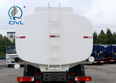 Cina Il trasporto di olio combustibile radiale di Tiro della capacità di Sinotruk 16m3 trasporta la carrozza su autocarro allungata 336HP dell'euro 2 di 6X4 LHD in vendita