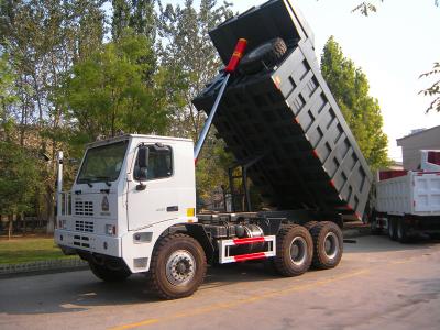 Cina Autocarro con cassone ribaltabile resistente materiale di estrazione mineraria dell'autocarro con cassone ribaltabile Q235 che estrae l'autocarro a cassone pesante con 70Tons in vendita