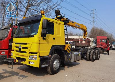 Cina Il camion del carico di HOWO 6X4 con 10 tonnellate di camion diritto dell'asta ha montato il camion Crane Colour Option della gru in vendita