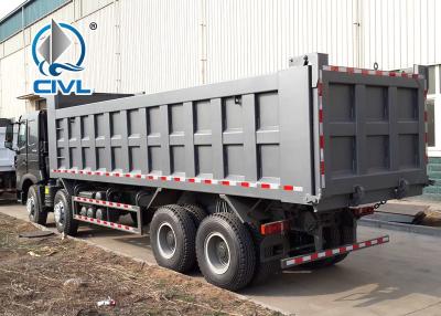 中国 SINOTRUCK HOWO A7のダンプ トラック8x4、モデルZZ3317N3867N1、371HP、LHD&RHD、負荷40T-50T。 販売のため