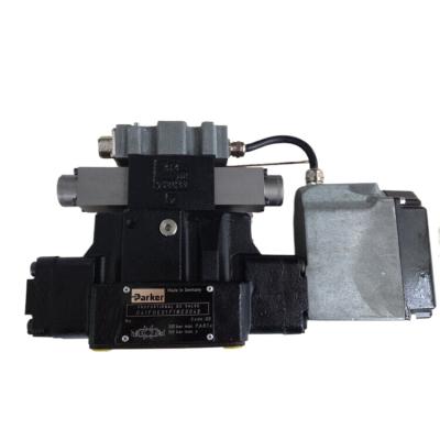 Cina Valvola proporzionale Parker D41FHE01F1NE0048 Di ferro fuso argento e nero da -20°C a +60°C Serie D41FH in vendita