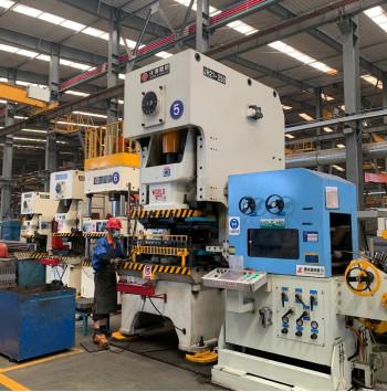 China Fixed Hammer Head Tower Crane Machinery 8T for sale