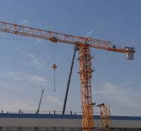 China Small 6 Ton Capacity Flat Top Tower Crane Machine Versatile for sale