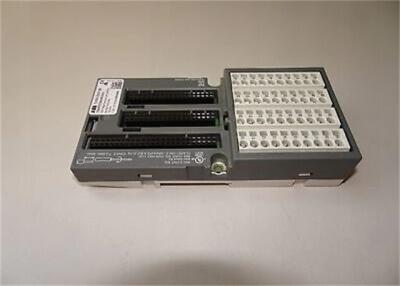 China TU552-CS31 1SAP210400R0001 PLC S500 Bus Terminal Unit Veer voor CS31 Bus Modules Te koop