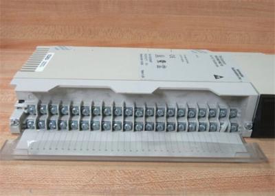 Cina SCHNEIDER ELECTRIC 140DAO84210 TSX QUANTUM MODULO DI USCITA DISCRETO PLC Modicon Quantum in vendita