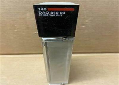 Cina Schneider 140DAO84000 Quantum 24-230 VAC Modulo di uscita Commutazione uscita CA 16 punti in vendita