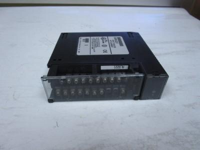 China GE FANUC SERIES 90-30 4-Kanal-Analogstrom-Eingangsmodul IC693ALG221 zu verkaufen