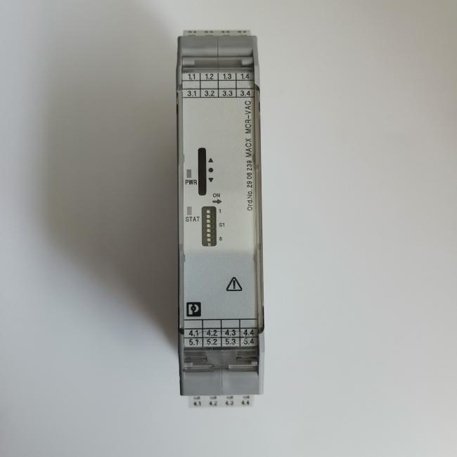 Phoenix Contact MACX MRC-VAC-2906239 transmitter