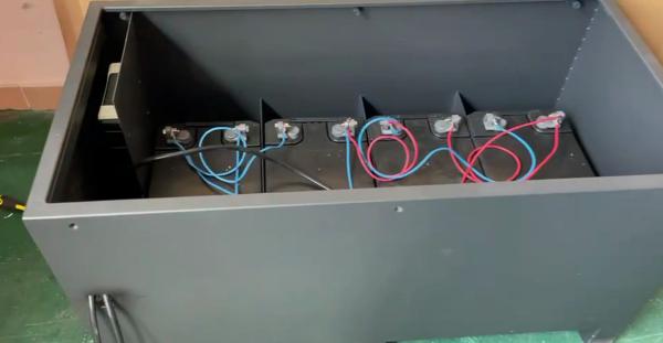 P5.9 태양광 패널 충전식 배터리가 있는 실외 LED 디스플레이 PSE