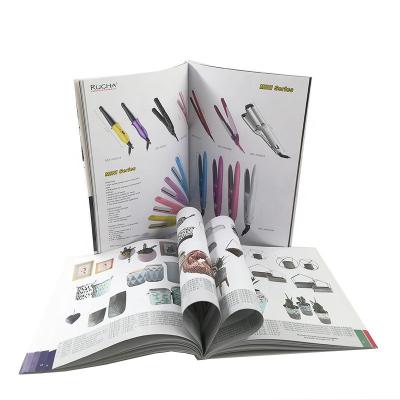 Cina Carta patinata di lucentezza di servizi di stampa della rivista di moda 250gsm 300gsm in vendita