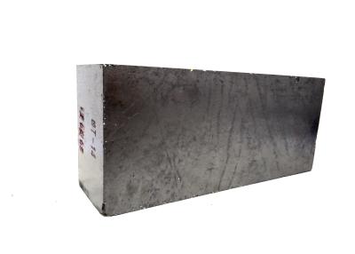 China Steel Plant Electric Arc Furnace Magnesia Carbon Brick MT14A High Temperature for sale