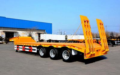 China Heavy duty equipment transport lowbed semi trailer 3 axles flatbed gooseneck trailer for sale