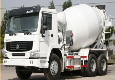 Cina Mini auto di efficienza alta- che carica il camion della betoniera con la pompa di Eton in vendita