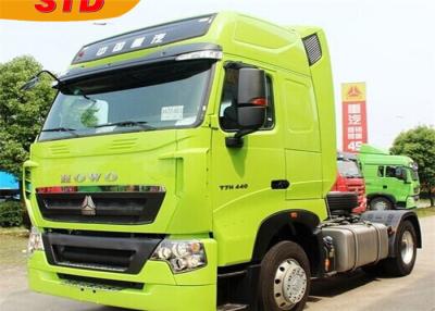 China HOWO china 4 x 2 tractor head trucks / prime mover ZZ4187N3517 for sale