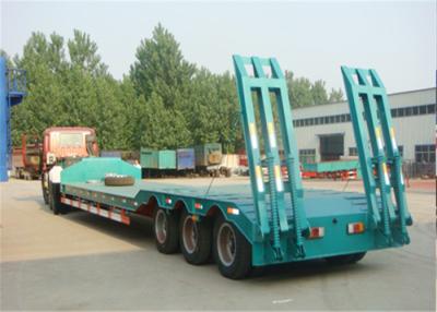 China Truck Carbon Steel Tri Axle Lowboy Trailer , 60 Ton Low Flatbed Trailers for sale