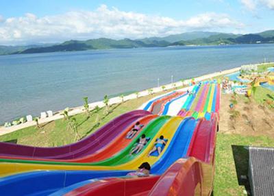 Cina Acquascivoli di divertimento dei bambini 6 linee attrezzatura all'aperto del gioco di piscina della corsa della vetroresina in vendita