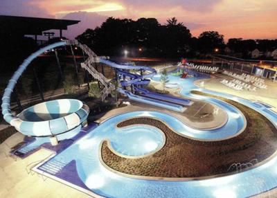 China 30X72m Floor Space Fiberglass Water Slide 4 Persons / Time Sliding Mode for sale