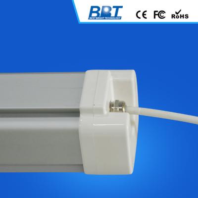 Cina 60W 120cm LED 2835 SMD fluorescenti per le lampade a prova di tri principali di illuminazione in vendita