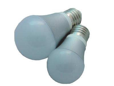 Cina 0.5PF 400LM E27 Dimmable ha condotto la lampadina 5w del globo per la famiglia, CA 80v - 265v in vendita