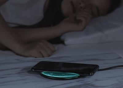 中国 魔法の配列5W 7.5W 10Wチーの無線充満パッド 販売のため