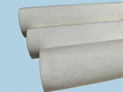 China Plain Weave Liner Fabric Medium Breathability Water Repellent Industrial Commercial Textiles for sale