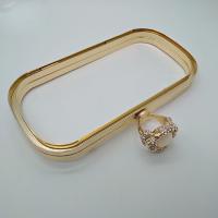 China Ring Closure Clamshell Clutch Frame for sale