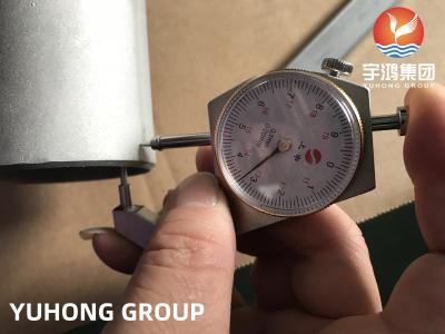 Cina Fittings per tubi in acciaio a forma di Y (ASTM A815 S31803-W) in vendita