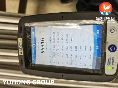 Cina Tubo per scambiatori di calore in acciaio inossidabile Tubo senza cuciture/saldato, acciugato/brillante annelato A213 TP304L in vendita