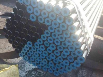 중국 탄소 강철 비스듬한 끝 검정 코팅 표면을 가진 이음새가 없는 보일러관 DIN17175 ST35.8 38 x 3.2 x 2000MM 판매용