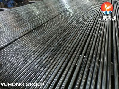 Cina ASME SA213 T5 Tubo di acciaio in lega senza saldatura laminato a caldo per applicazioni in caldaie e scambiatori di calore in vendita