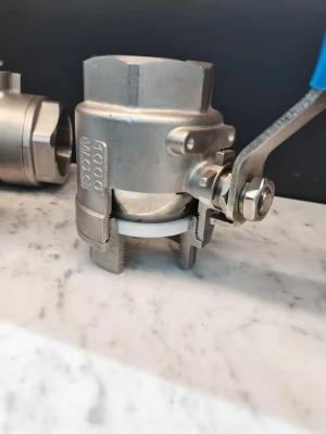 Cina Valvola a sfera saldata avvitata di acciaio inossidabile del morsetto 150lb 3pcs in vendita