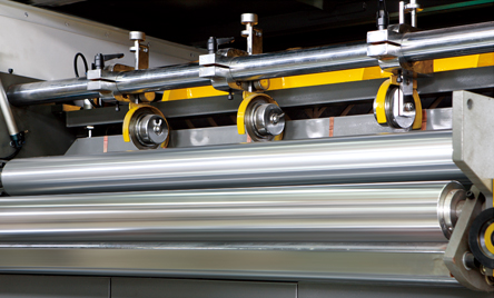 Squareness adjustment system in operation