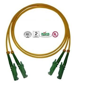 中国 0.9mm ポリ塩化ビニール E2000 の繊維光学パッチは単一モードの倍の中心をケーブルで通信します 販売のため