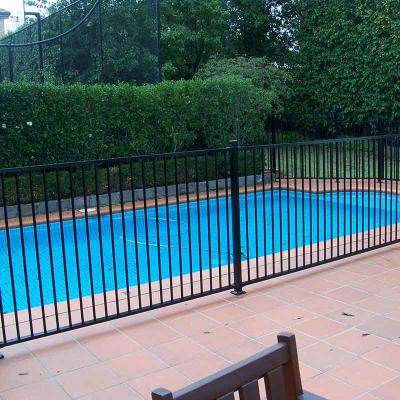 China Aluminum pool safty Fence Rails for sale