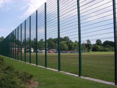 China Fence welded wire mesh fence / PVC coated wire fence panels/ powder coated wire fence panel in Europe standard for sale