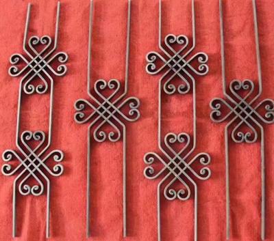 China Wrought Iron Elements/ Ornaments/parts  for balusters and gates decorative -- Cast iron grapes leaves for sale