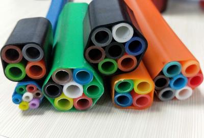 Cina 4 modi 7 modi Microduct impacchetta la linea linea dell'estrusione di produzione di plastica rivestita del tubo del PE in vendita