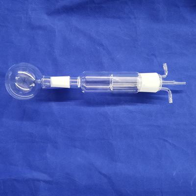 China Individuell zusammengeschmolzener Siliziumquarzglasrohrreaktor mit Gürtelschleifmund for sale