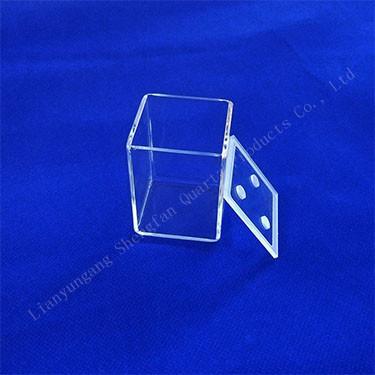中国 耐腐蝕性測定液の実験用クォーツガラス方形タンク 販売のため