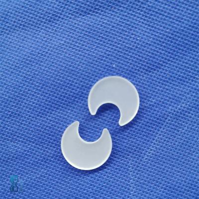 China Fabrik-Anpassung hochtemperaturbeständig gefroren Perforierter Quarzblech zu verkaufen